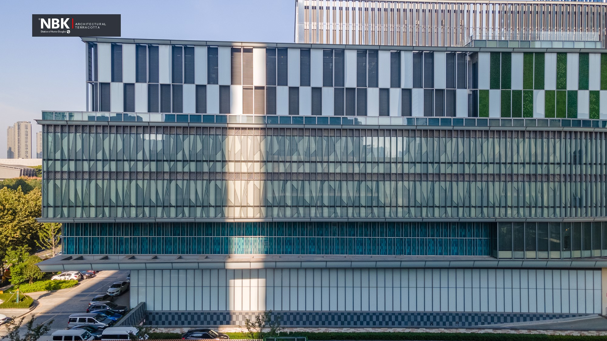 Project - 南京国金中心